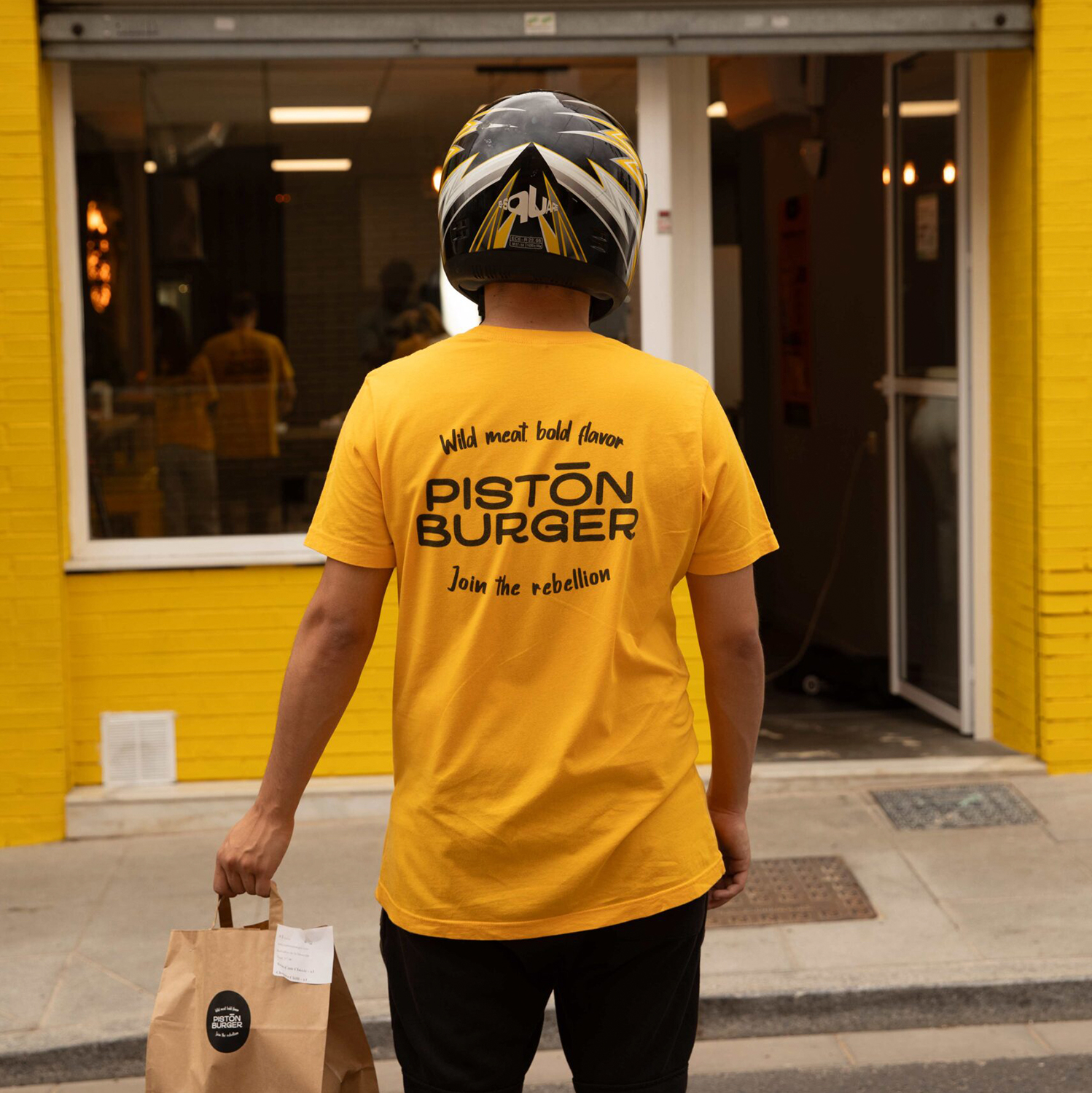 DANIHHERRERA — Graphic Desginer & Photoshop Artist